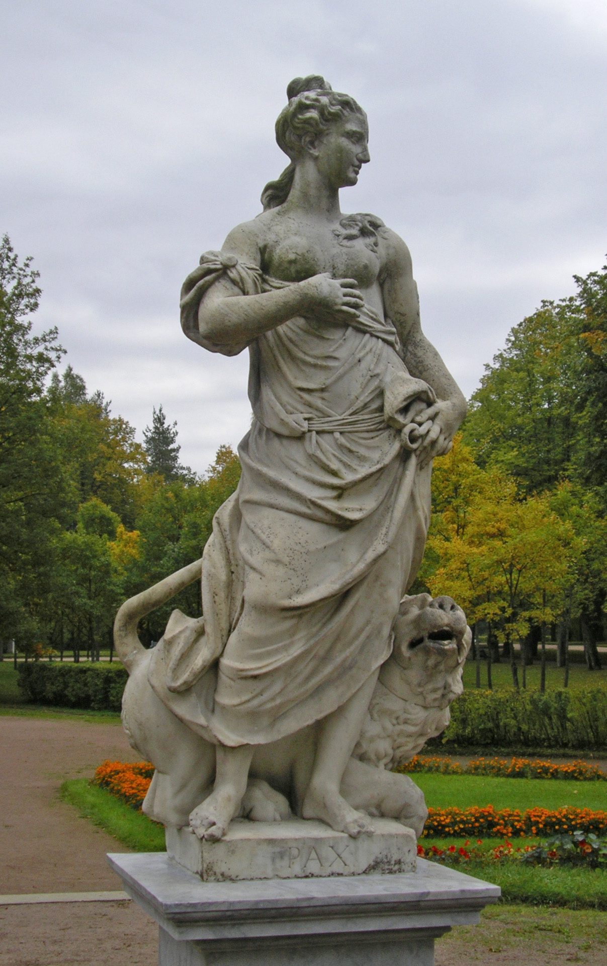 Pax - World Mythos